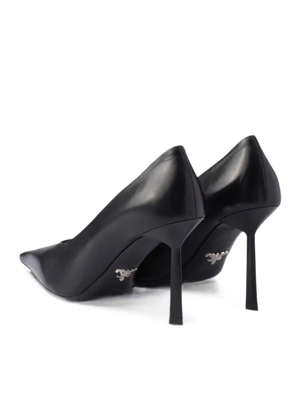 Prada Pointed Pump In Smooth Leather