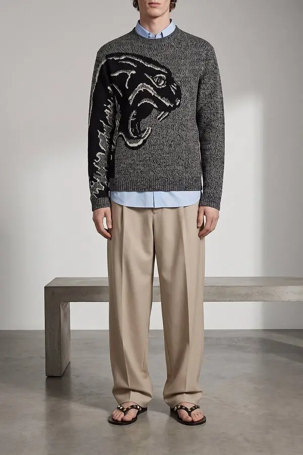 Valentino Garavani Rockstud Thong Sandals In Leather