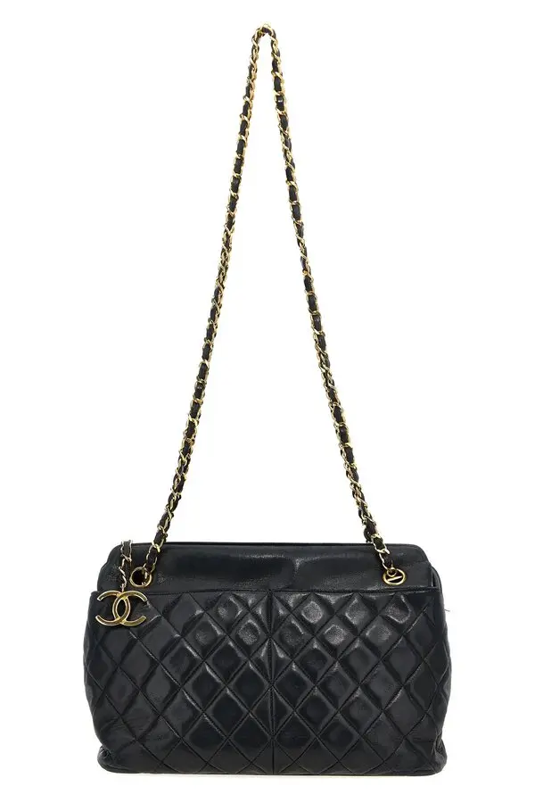 REWIND VINTAGE AFFAIRS Vintage Chanel Shoulder Bag