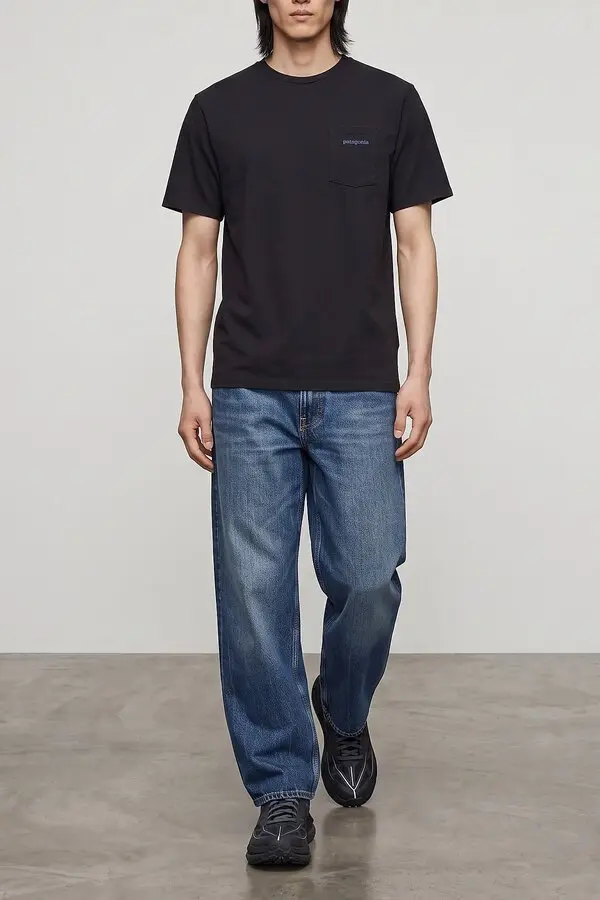 Patagonia T-shirt 'boardshort Logo Pocket Responsibili-tee - Black