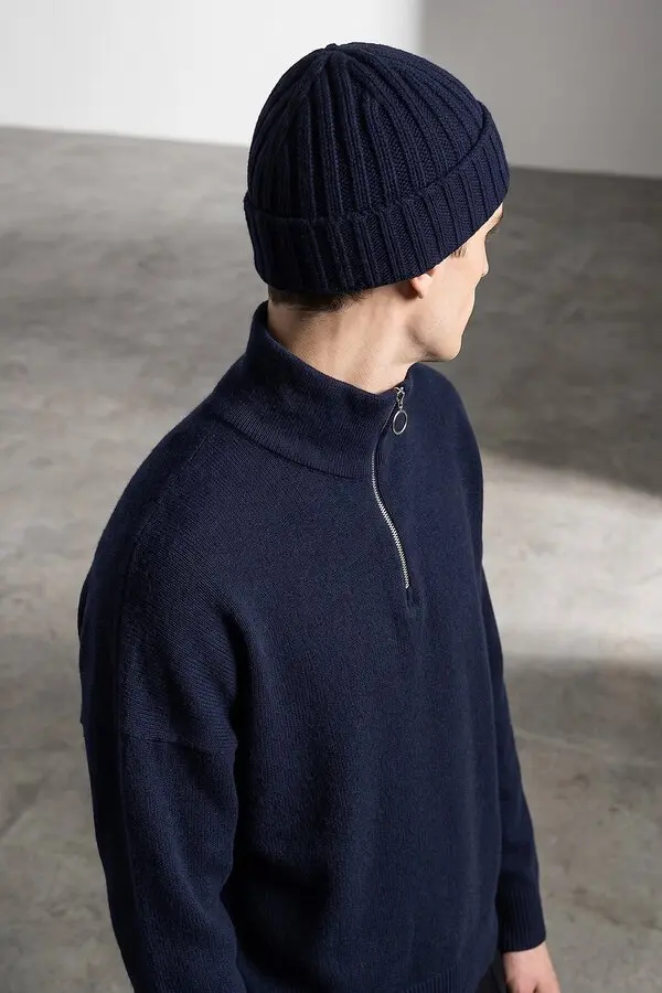 LARMERI STUDIO Cashmere Beanie