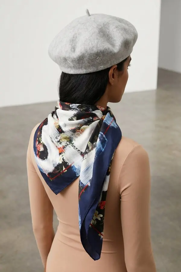 MAISON MARGIELA Silk Scarf