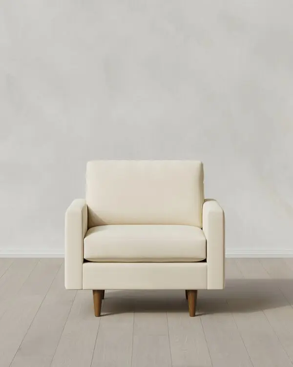 Quince Atlas Midcentury Accent Chair In Performance Velvet - Ivory