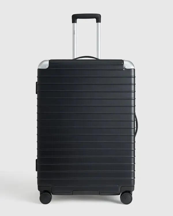Quince Hybrid Large Check-in Suitcase - Black