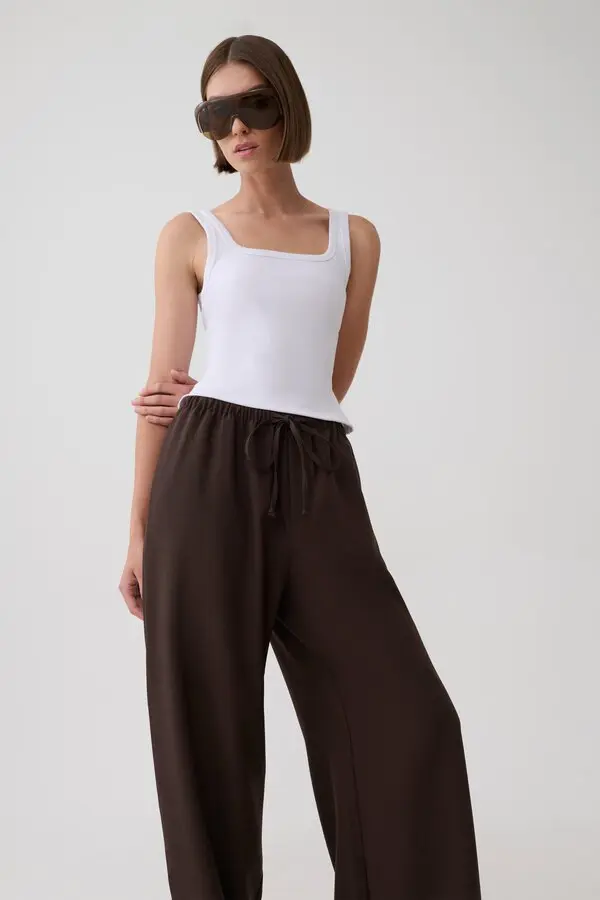 Meshki Sherry Straight Leg Suiting Pant