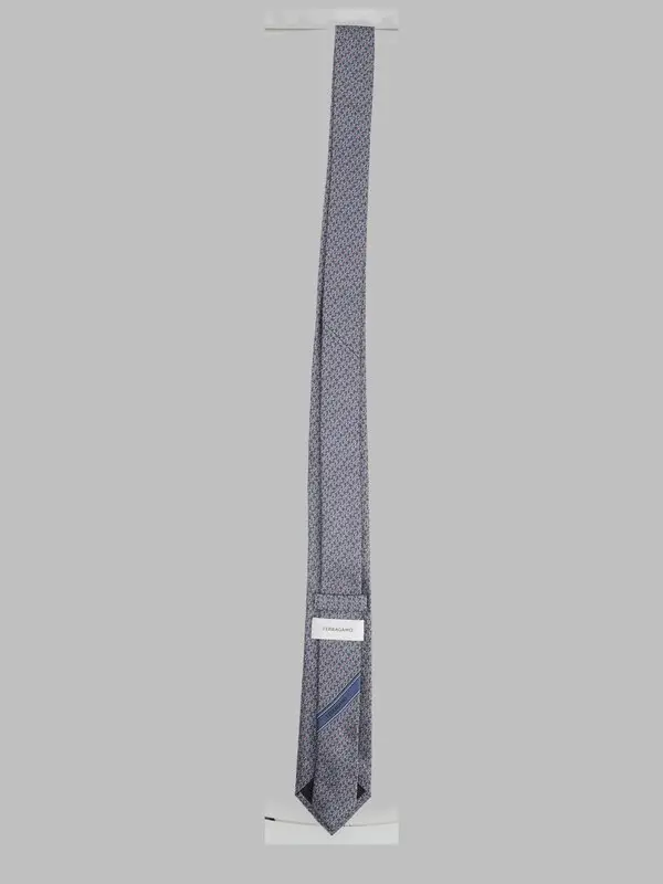 FERRAGAMO Cravatta "gancini" In Jacquard Di Seta