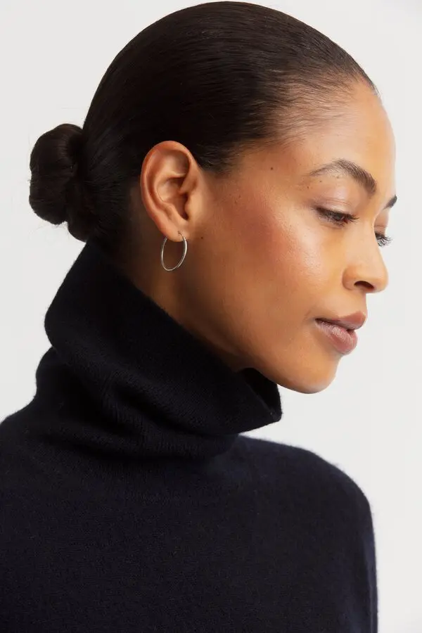 Iris Von Arnim Cashmere-silk Sweater Neris Turtle - Navy