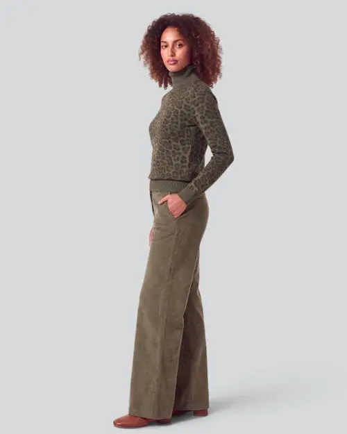 LORDS OF HARLECH Merino Silk Cashmere Turtleneck Sweater - Leopard Sage