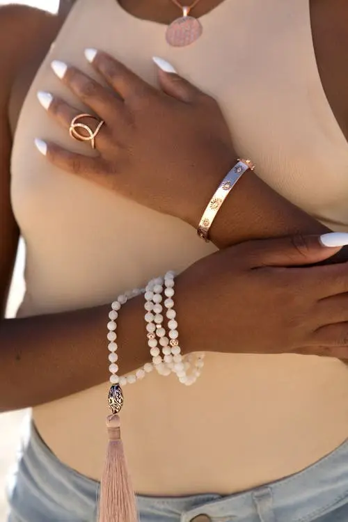 SEVEN SAINTS Guardian Light Evil Eye Topaz Bangle