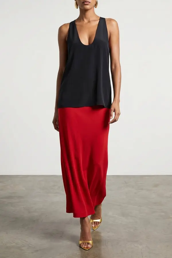 ARMARIUM Bianca Top With Deep U-neckline