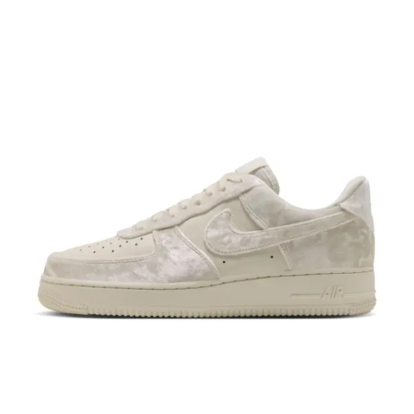 Nike Air Force 1 '0 Se Velvet Shoes - Brown