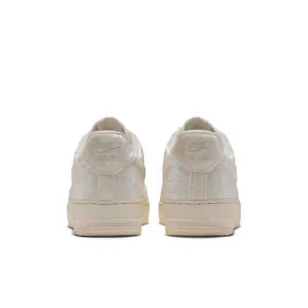 Nike Air Force 1 '07 Se Velvet Shoes