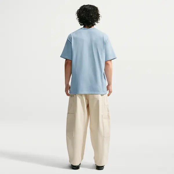 Nike Sportswear Premium Essentials T-shirt