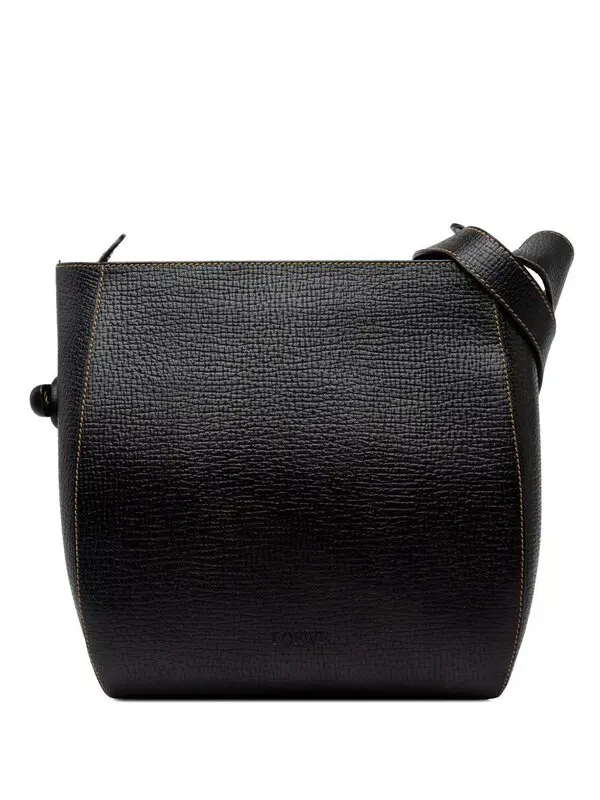 Loewe 1990-2010 Textured Leather Shoulder Bag - Black