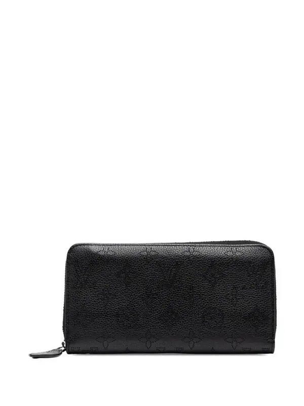 LOUIS VUITTON 2020 Monogram Mahina Zippy Wallet Long Wallets