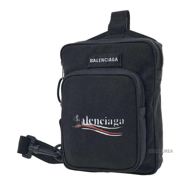 Balenciaga Explorer Logo-patch Messenger Bag