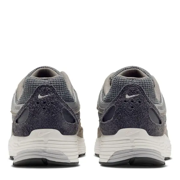 Nike Multi-tone Mesh Sneaker