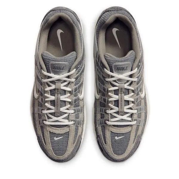 Nike Multi-tone Mesh Sneaker