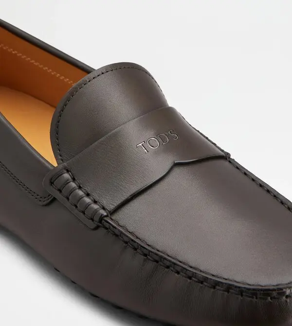 TOD'S Gommino Loafers In Leather