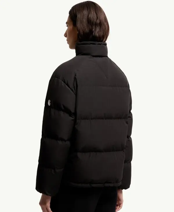 Moncler Verone Button-up Puffer Jacket