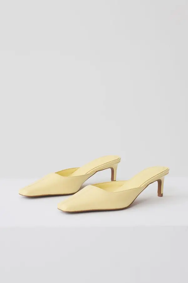 Meshki Stevie Pointed Square Toe Mule - Yellow