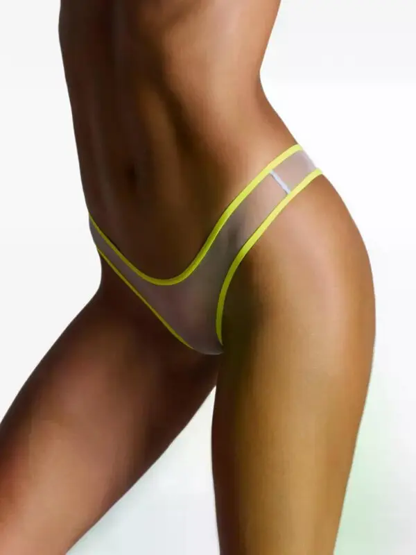 SCANDALE Panorama Briefs