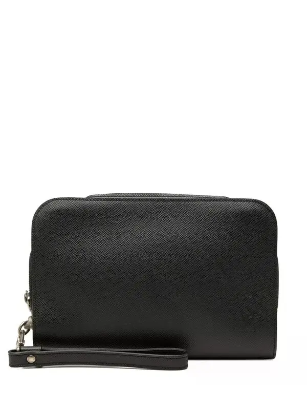 LOUIS VUITTON 2008 Taiga Pochette Baikal Clutch Bag