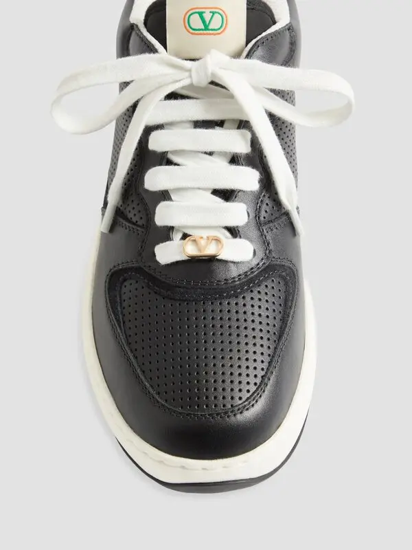 Valentino Garavani Riseone Sneakers In Nappa Calfskin - Black