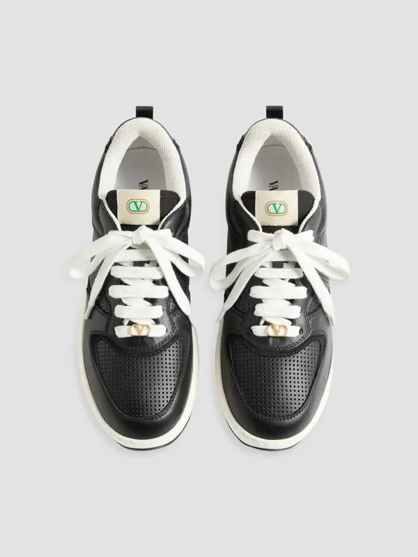 Valentino Garavani Riseone Sneakers In Nappa Calfskin - Black
