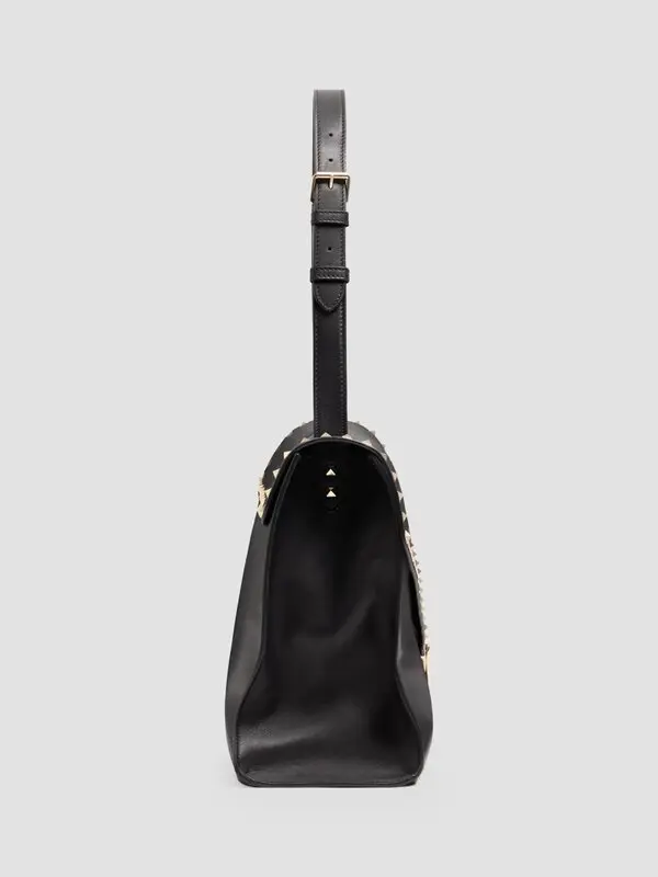 Valentino Garavani Rockstud Maxxing Large Shoulder Bag In Smooth Calfskin - Black