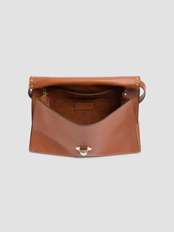 Valentino Garavani Rockstud Maxxing Medium Shoulder Bag In Smooth Calfskin - Hazelnut