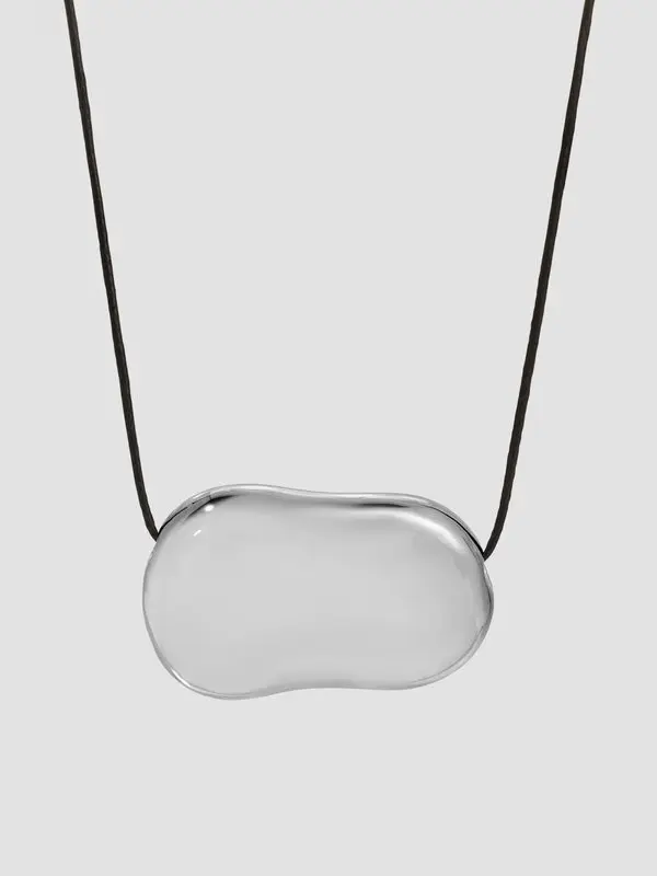 HEAVEN MAYHEM Julia Goldtone Or Silvertone Pendant Necklace - Black Silver