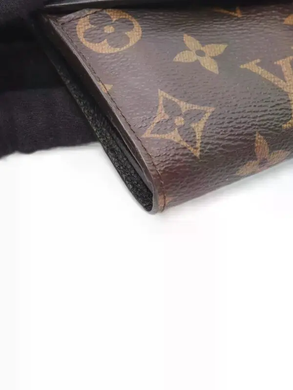 LOUIS VUITTON 2017 Pallas Monogram Wallet
