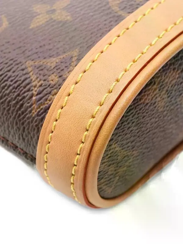 LOUIS VUITTON 2021s Fold Me Monogram Pouch Bucket Bag