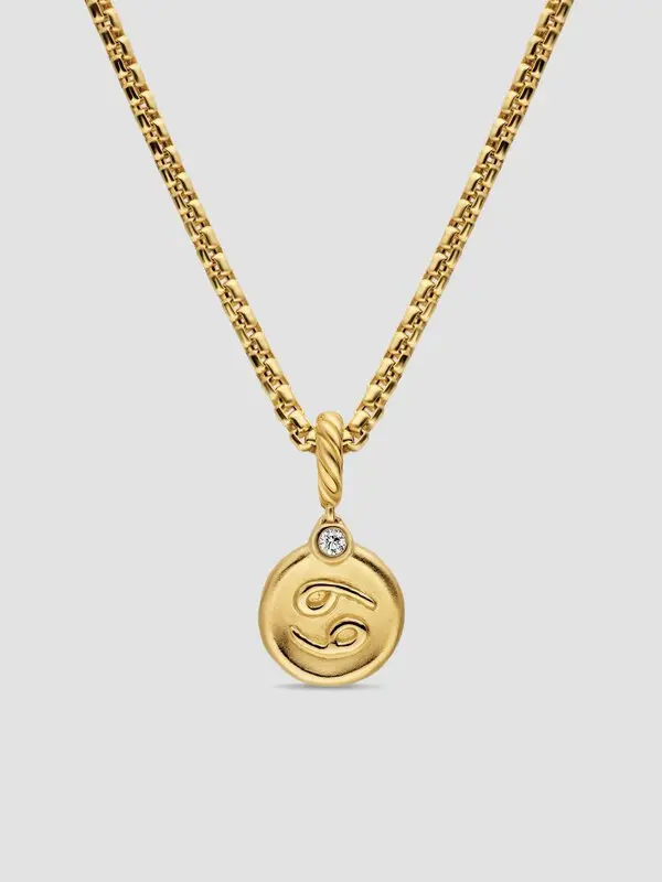 David Yurman Petite Cancer Amulet In 18k Yellow With Diamond, 10.4mm - Gold
