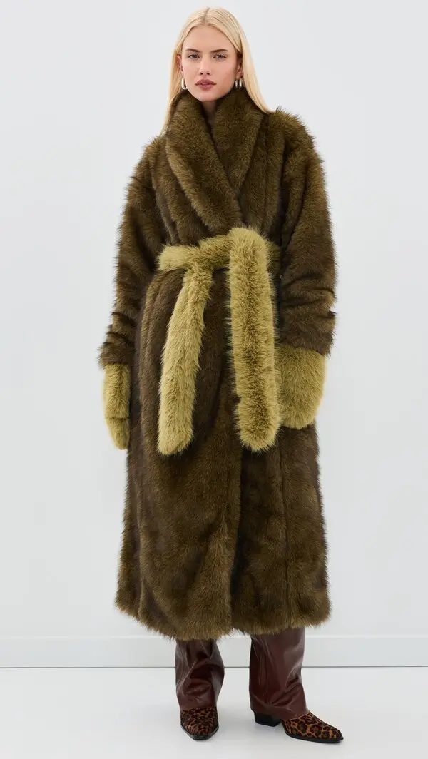 MUSE ASSEMBLY Amber Faux Fur Coat