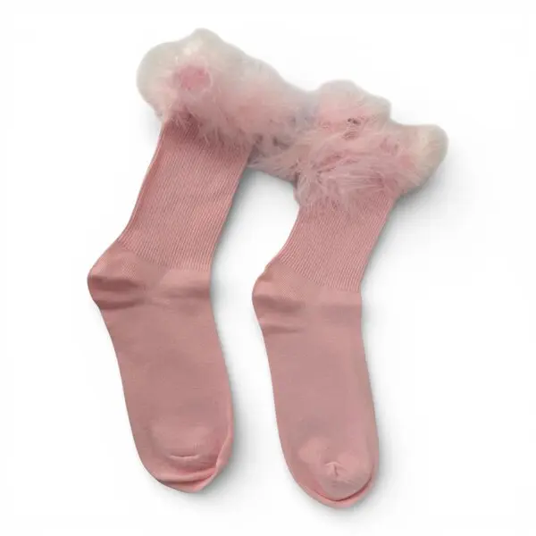 HIGH HEEL JUNGLE BY KATHRYN EISMAN Frou-frou Faux Fur Trim Combed Cotton Socks - Pink