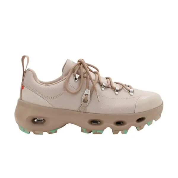 On Loewe X Cloudsolo Hiker 'sand