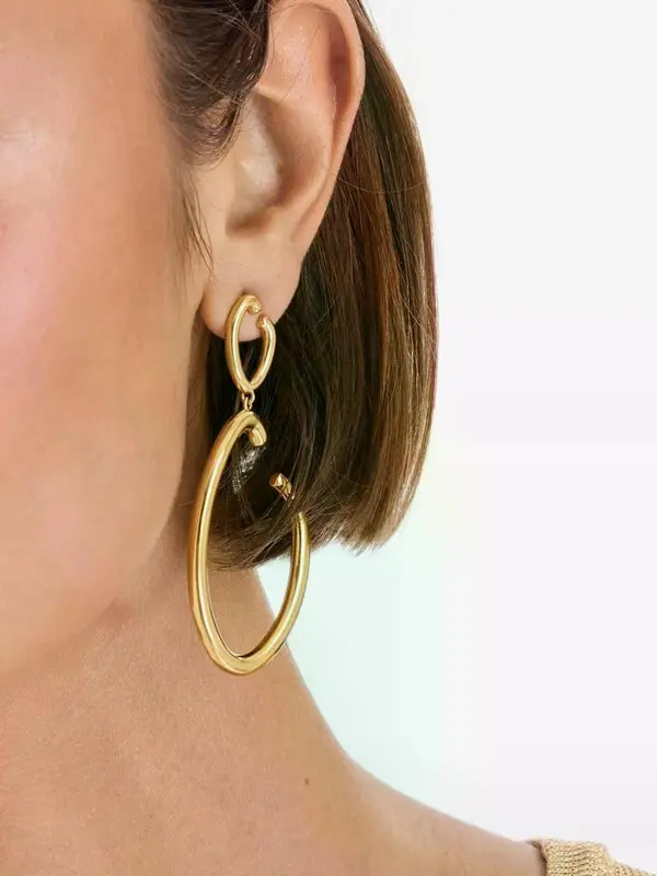 Oscar De La Renta O Logo Earrings