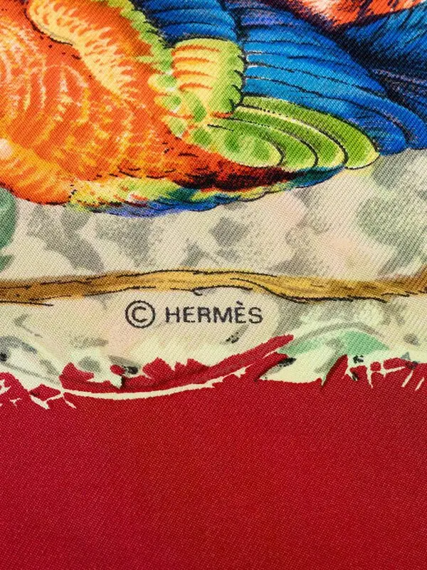Hermès 2000-2026 Equateur Silk Scarf 90 Scarves