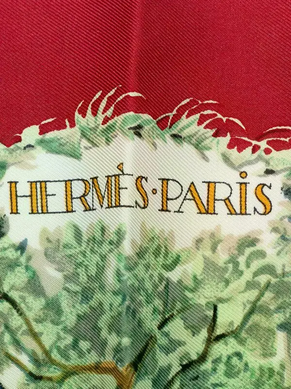 Hermès 2000-2026 Equateur Silk Scarf 90 Scarves