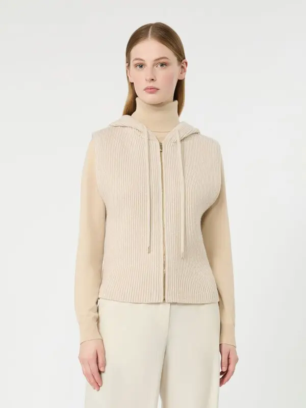 Max Mara Wool And Cashmere Hooded Gilet