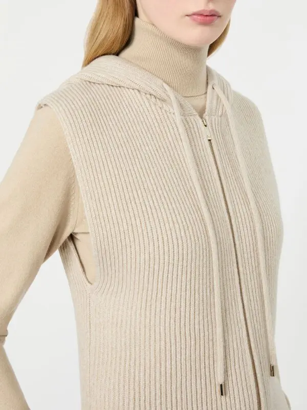 Max Mara Wool And Cashmere Hooded Gilet