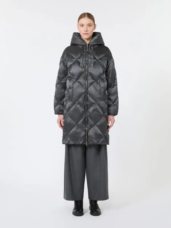 Max Mara Midi Puffer Jacket With Hood In Water-repellent Plain-weave Fabric