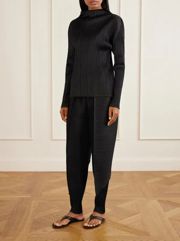 Issey Miyake Cocoon Plissé Tapered Pants