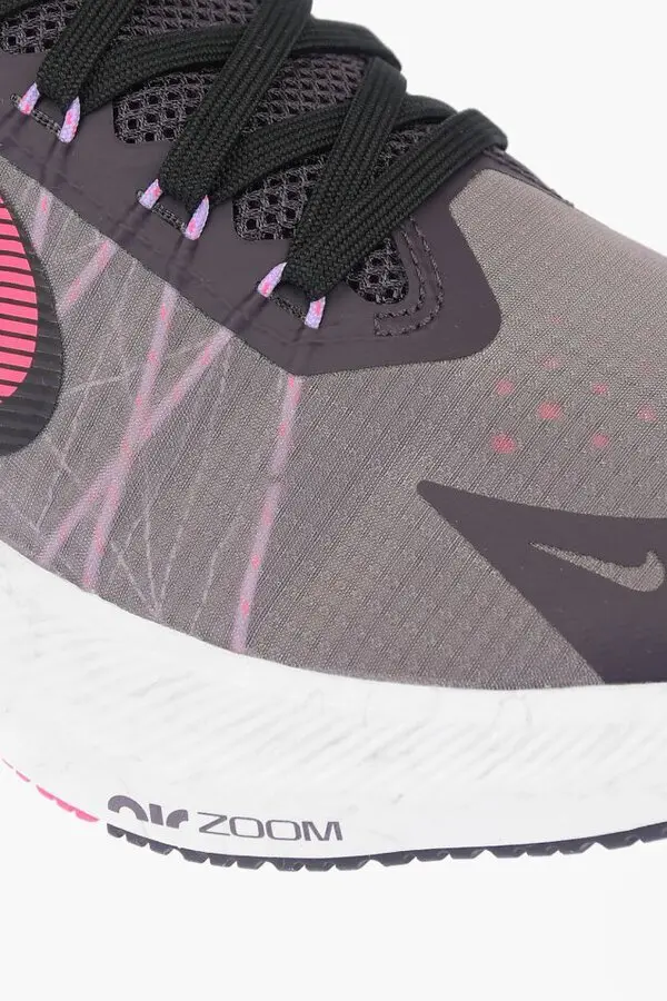 Nike Zoom Winflo 8 Professional Running Shoes