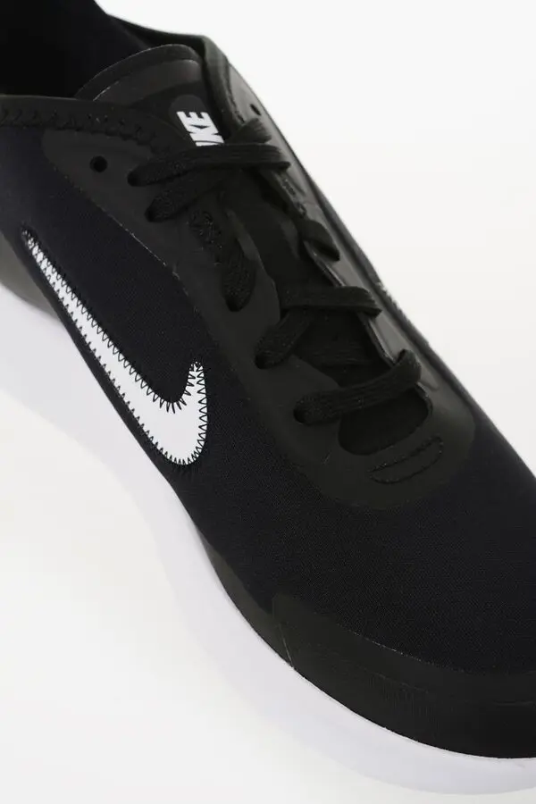 Nike Amixa Sneakers