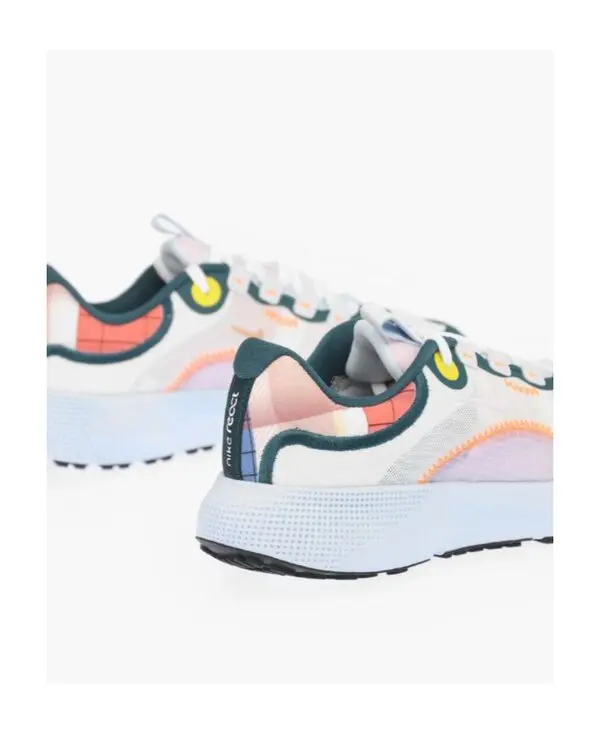 Nike React Escape Run Professional Sneakers
