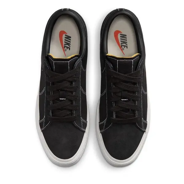 Nike Mixed-material Low-top Sneaker