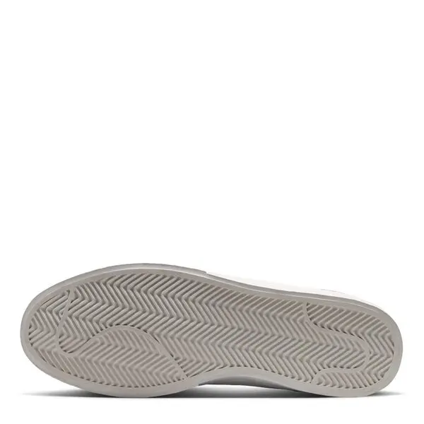 Nike Mixed-material Low-top Sneaker